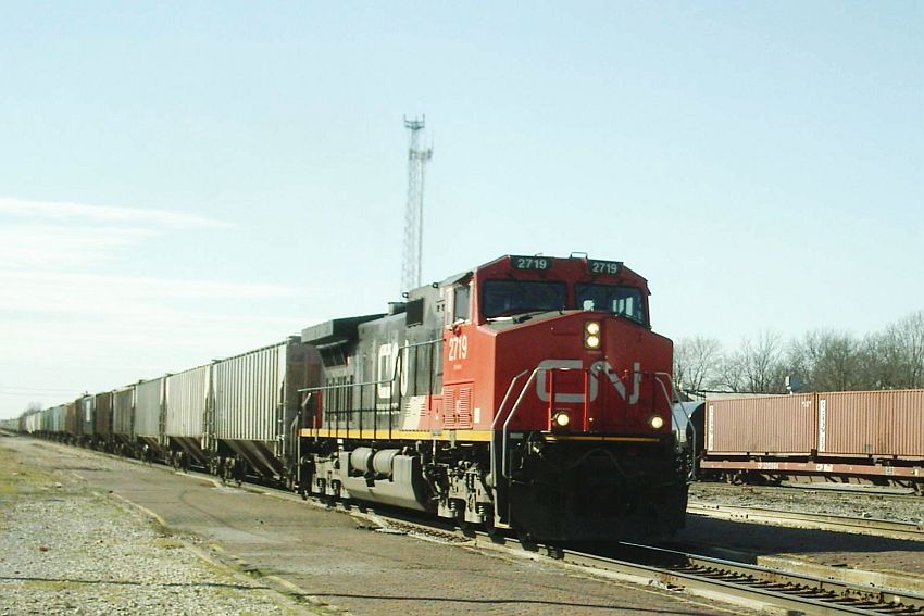 CN 2719